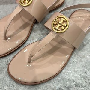 Tory Burch | Shoes | Tory Burch Benton 2 Flat Thong Sandal In Goan Sand ...